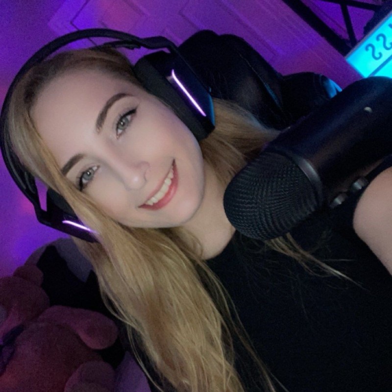 Jamie (@jamxeix) | Snapchat Stories, Spotlight & Lenses