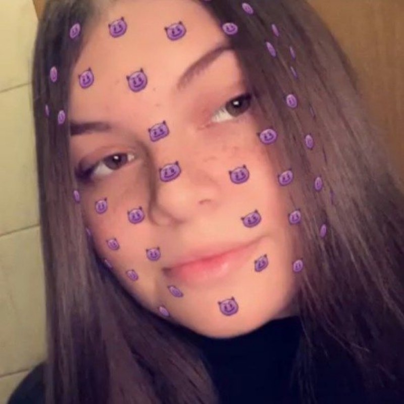 Jana💗 (@janakarnicar) | Snapchat Stories, Spotlight & Lenses