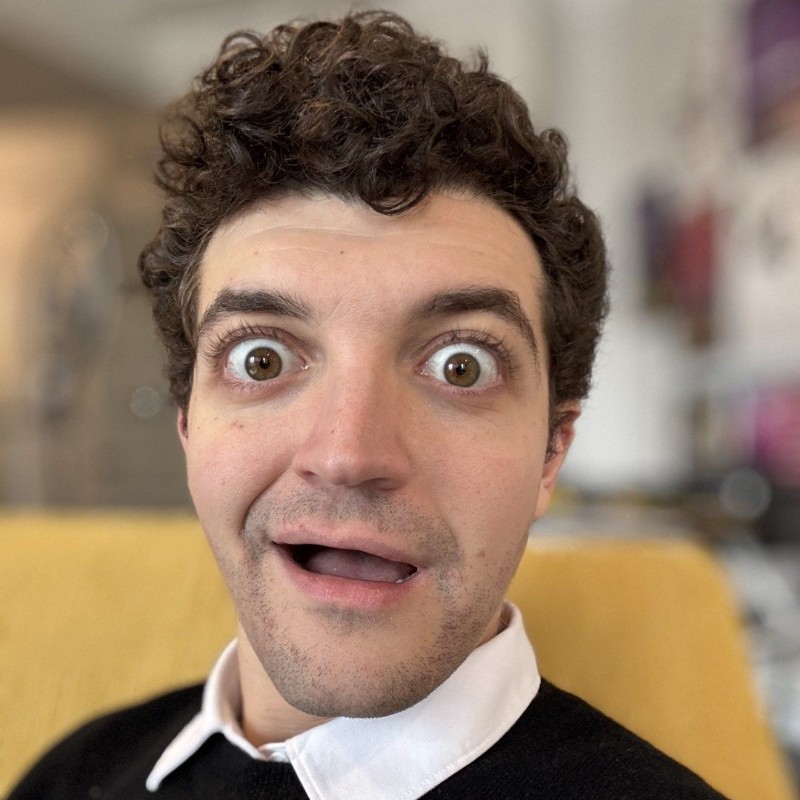 Jared (@jaredbgoldsmith) | Snapchat Stories, Spotlight & Lenses