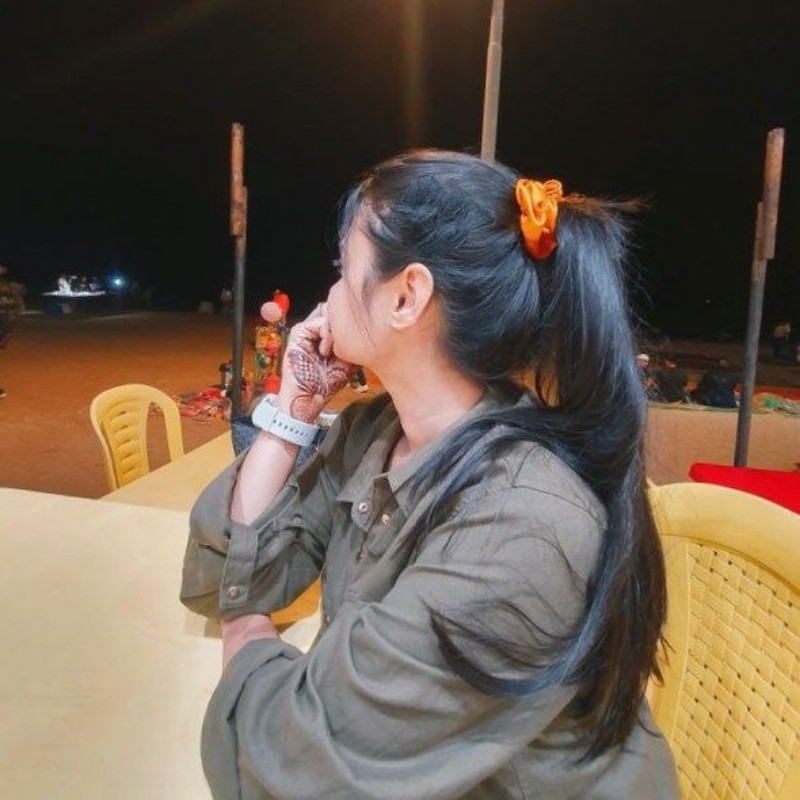 Jassu Chy (@jasminc712) | Snapchat Stories, Spotlight & Lenses