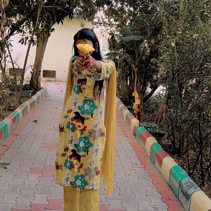 ਜਸਪ੍ਰੀਤ ਸ਼ਰਮਾ🍂 (@jass_sharma3166) | Snapchat Stories, Spotlight & Lenses