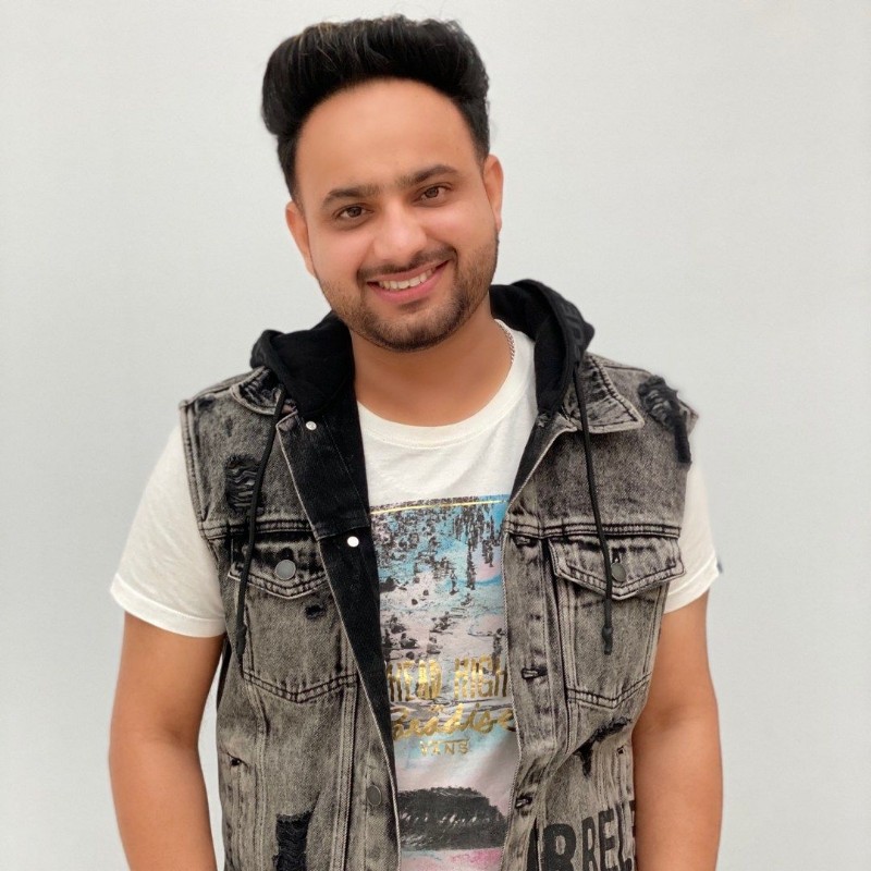 Jassi X (Jassi Oye) (@jassioyemusic) | Snapchat Stories, Spotlight & Lenses