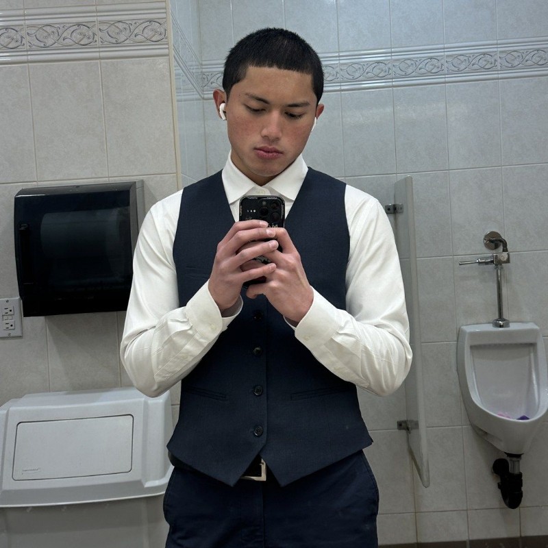 😑Jaybee.R😑 (@jaybeeawesome) | Snapchat Stories, Spotlight & Lenses