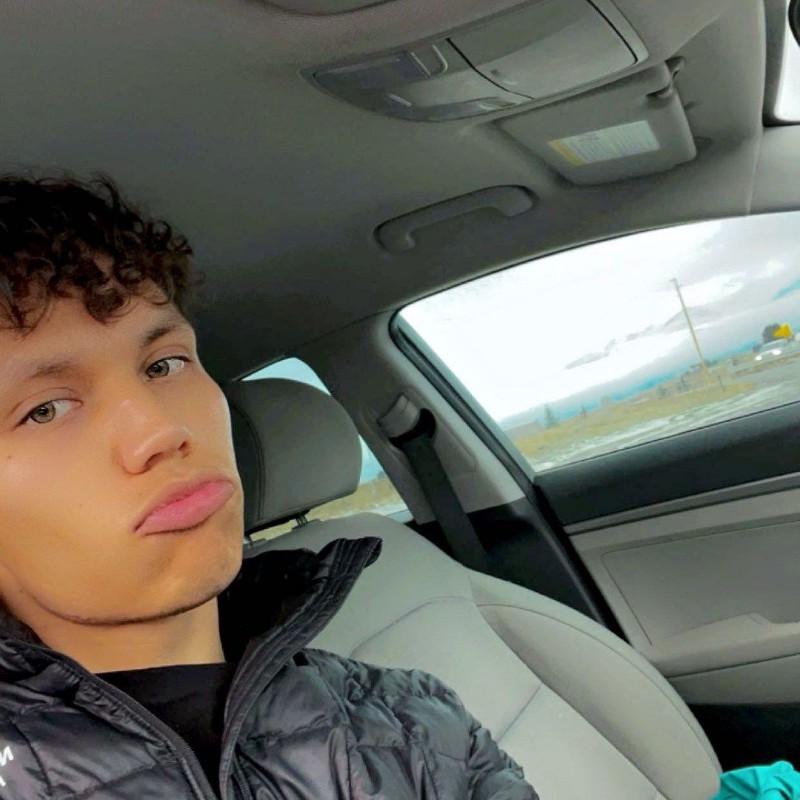 Jayson McCrea (@jayson_bm09) | Snapchat Stories, Spotlight & Lenses