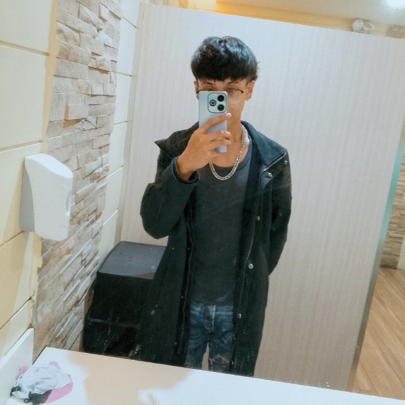 Jayvie Javier (@jayviejavier24) | Snapchat Stories, Spotlight & Lenses