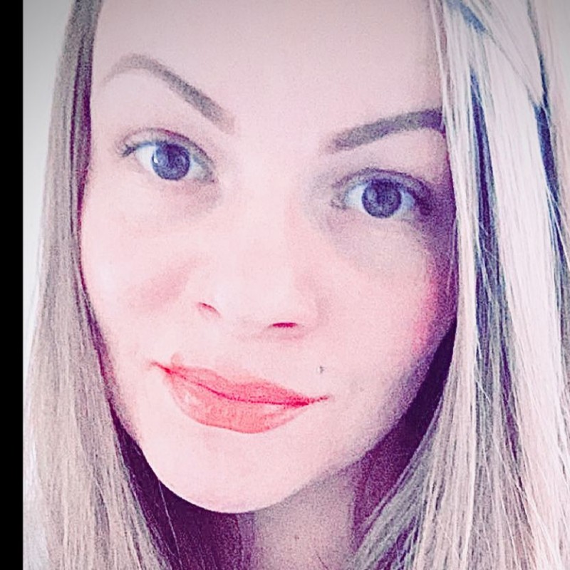 Jesseka Dawn (@jdawn541) | Snapchat Stories, Spotlight and Lenses