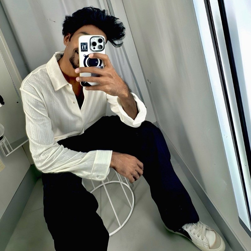 Jeffin Davis (@jeffin_davis) | Snapchat Stories, Spotlight & Lenses