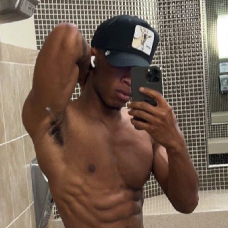 Jeff Tingz (@jeffxtingz) | Snapchat Stories, Spotlight & Lenses