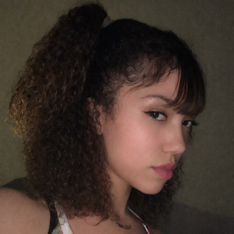 Malani💗 (@jellymelony) | Snapchat Stories, Spotlight & Lenses