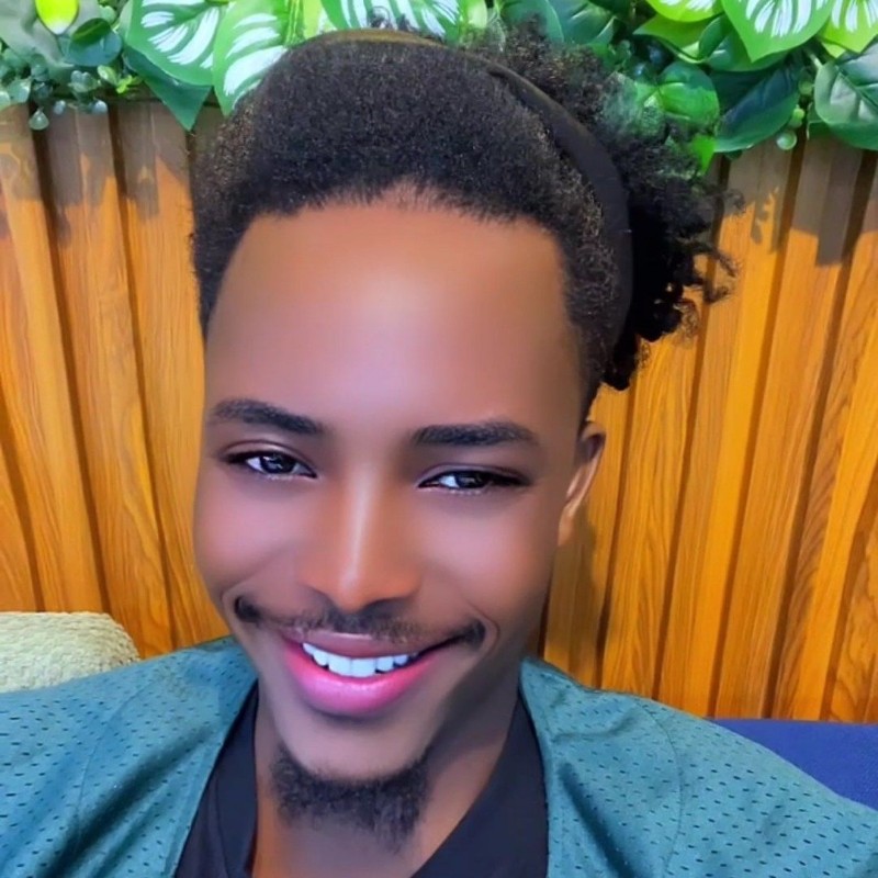 Jemo Barber (@jemo_barber) | Snapchat Stories, Spotlight & Lenses