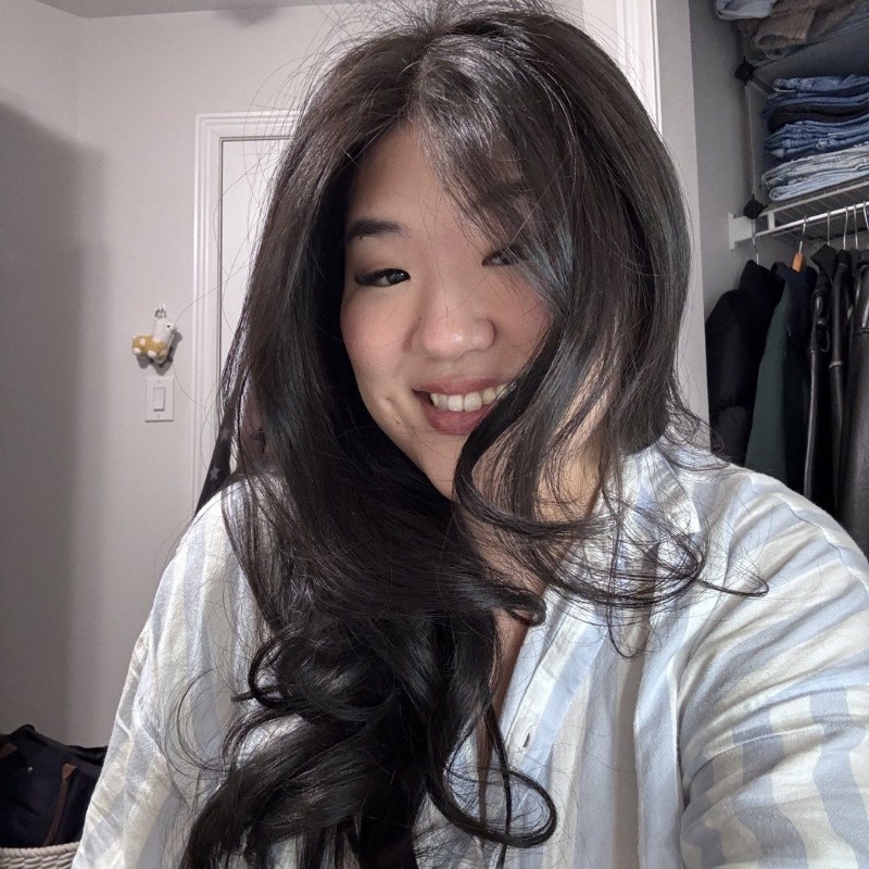 Jennifer (@jenayyylee) | Snapchat Stories, Spotlight & Lenses