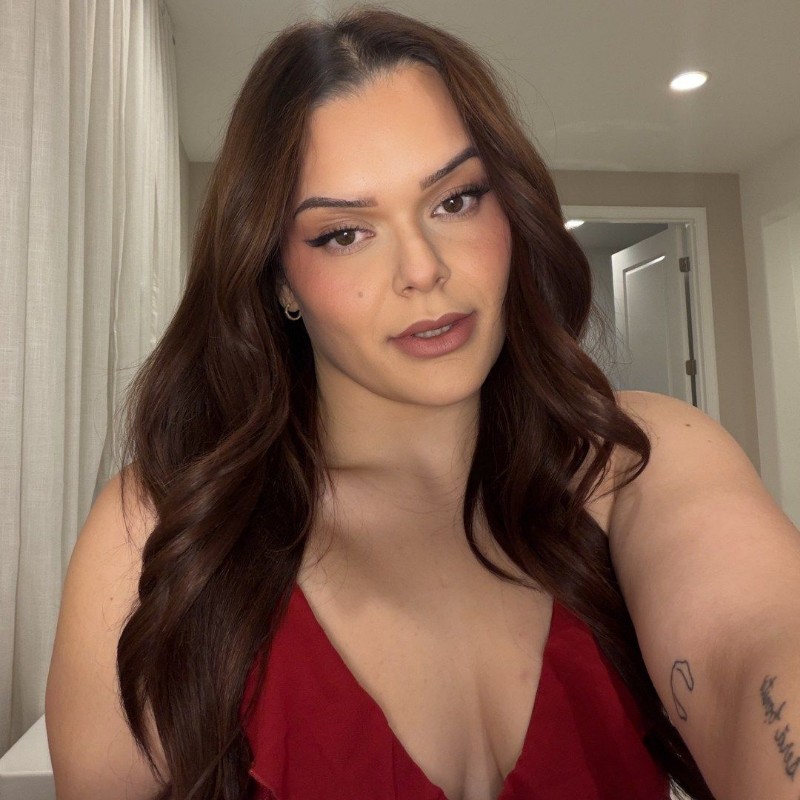 Jenicka Lopez (@jenickalopez) | Snapchat Stories, Spotlight & Lenses