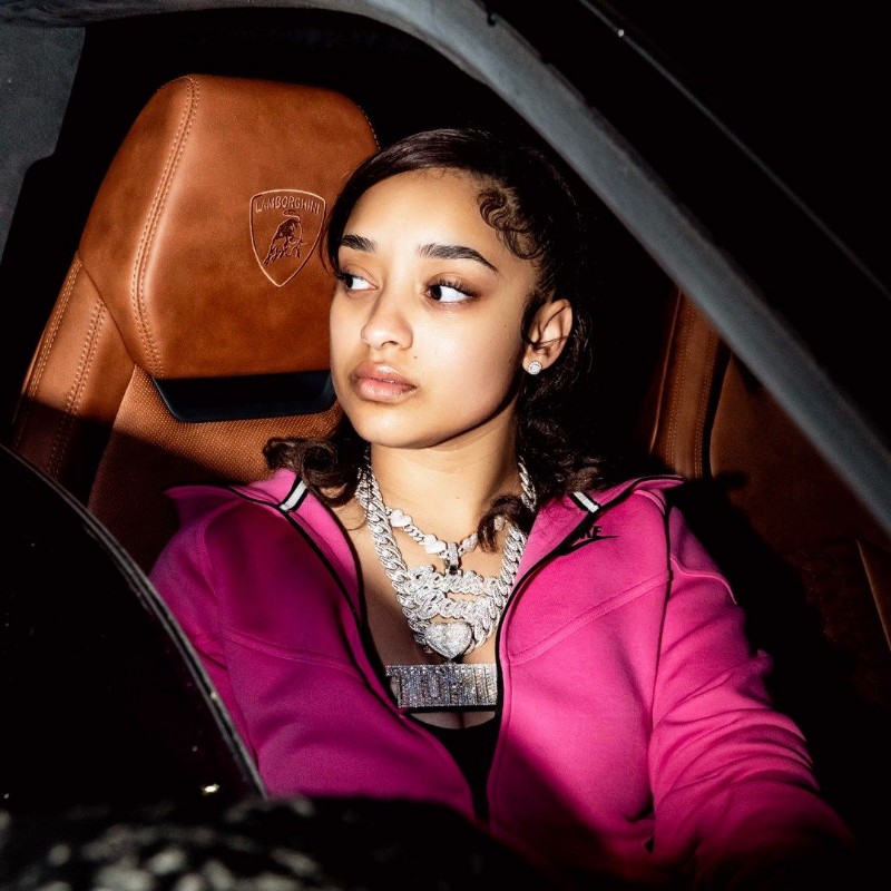 Jenise Benji (@jenisebenjamin) | Snapchat Stories, Spotlight & Lenses