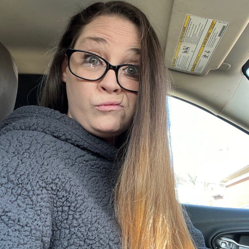 Jennifer White (@jennie1862) | Snapchat Stories, Spotlight & Lenses