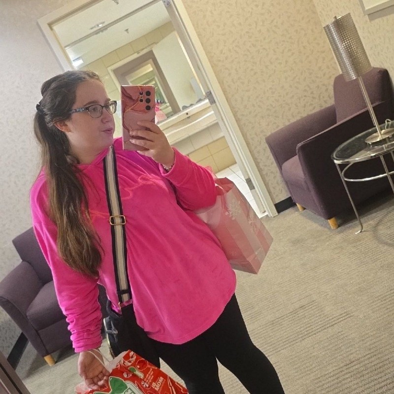 💖💓Jennifer💓💖 (@jennifersunray) | Snapchat Stories, Spotlight & Lenses