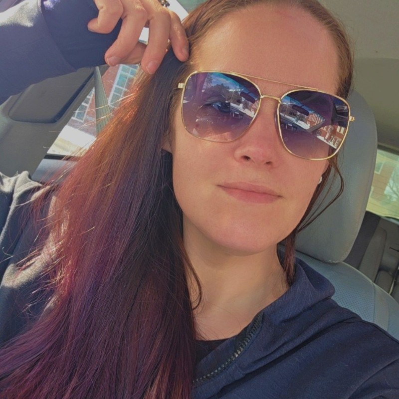 Jess (@jess.mainemom) | Snapchat Stories, Spotlight & Lenses