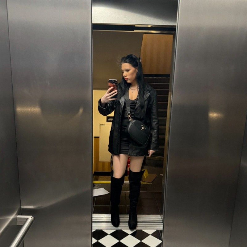 Jess (@jess_kea) | Snapchat Stories, Spotlight & Lenses