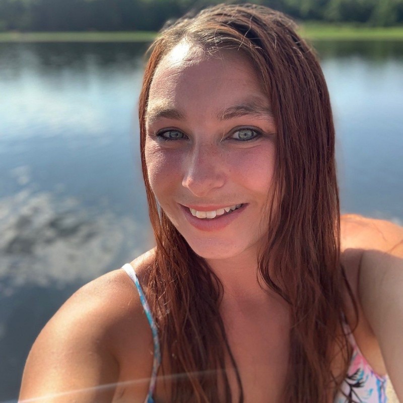 Jessie Lynn (@jessiekortus) | Snapchat Stories, Spotlight & Lenses