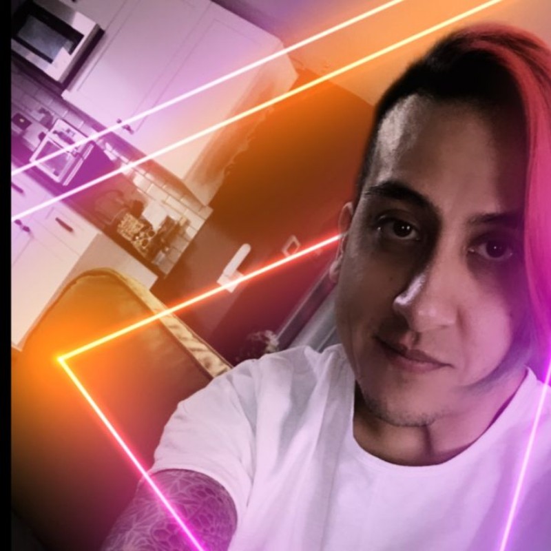 Jesus Castillo (@jesus_eeoh) | Snapchat Stories, Spotlight & Lenses