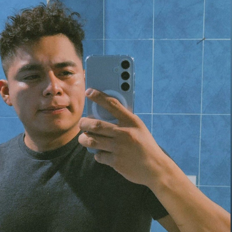 Jesus Garcia (@jesus_g3852) | Snapchat Stories, Spotlight & Lenses