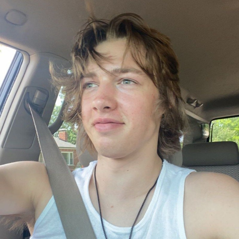 Jackson Chatman (@jmchatman32) | Snapchat Stories, Spotlight & Lenses