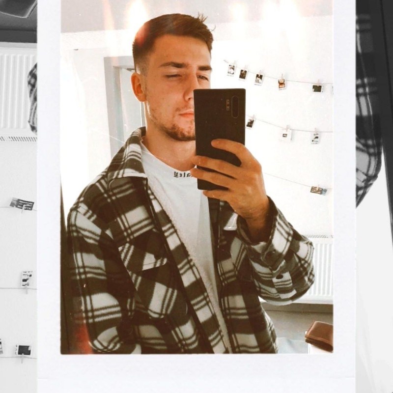 Jannik (@jnkhrn) | Snapchat Stories, Spotlight & Lenses