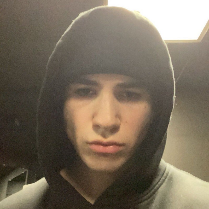Joe Albanese (@joealb19) | Snapchat Stories, Spotlight & Lenses