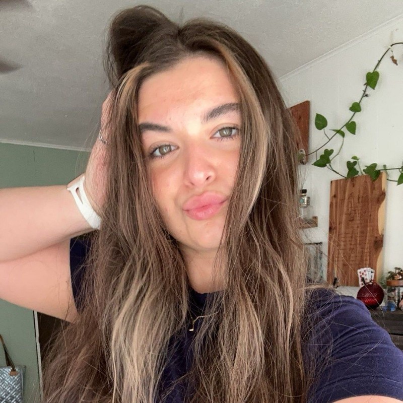 Jolynn💕 (@jolynnmccoy) | Snapchat Stories, Spotlight & Lenses