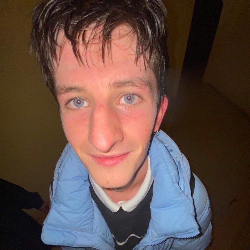 Jonthan (@jonthan.ba) | Snapchat Stories, Spotlight & Lenses