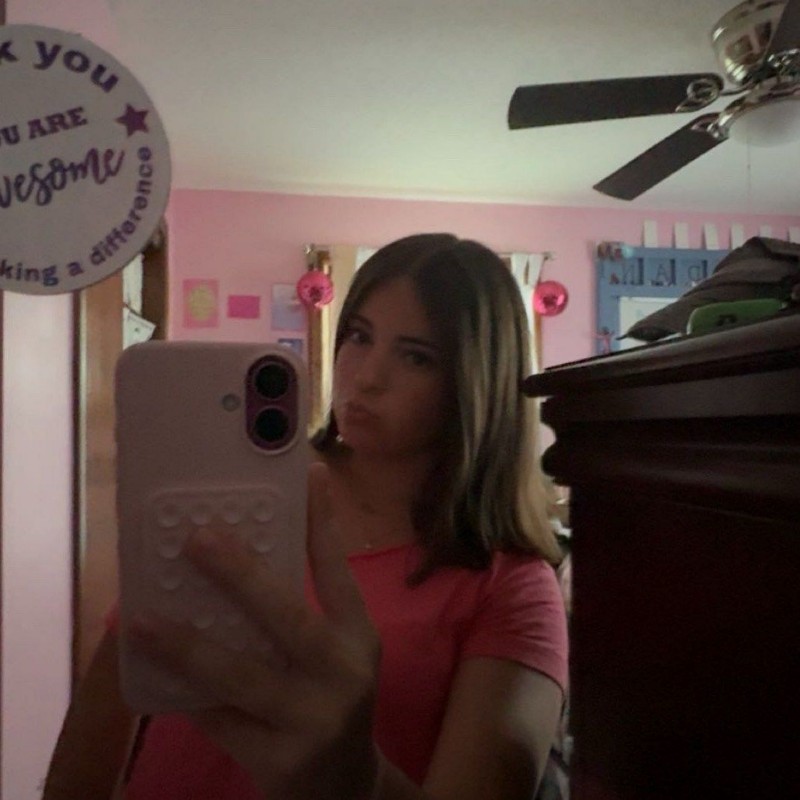 Jordan 🎀💗 (@jordanmorrell10) | Snapchat Stories, Spotlight & Lenses