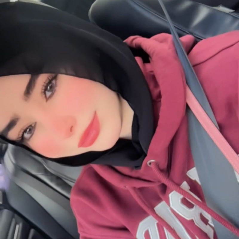 𓆩 Rose_Jory 𓆪 🌸 (@joryaljaroush19) | Snapchat Stories, Spotlight & Lenses