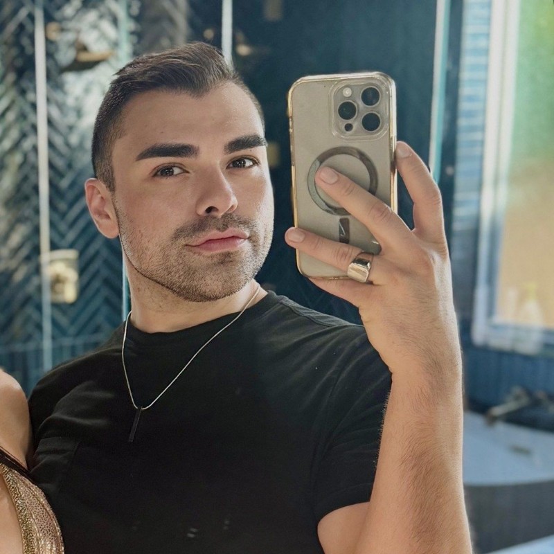 Joseph Piña (@josephryan22) | Snapchat Stories, Spotlight & Lenses