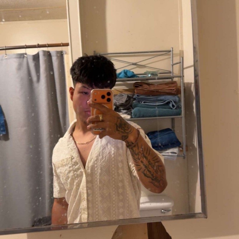 JJ (@joshua_rosales5) | Snapchat Stories, Spotlight & Lenses