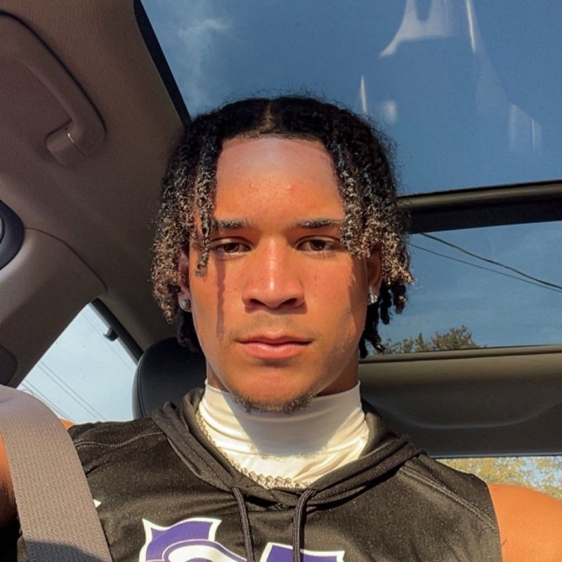 𝒥 ℒℴ𝓋ℯ (@jovanlove13) | Snapchat Stories, Spotlight & Lenses