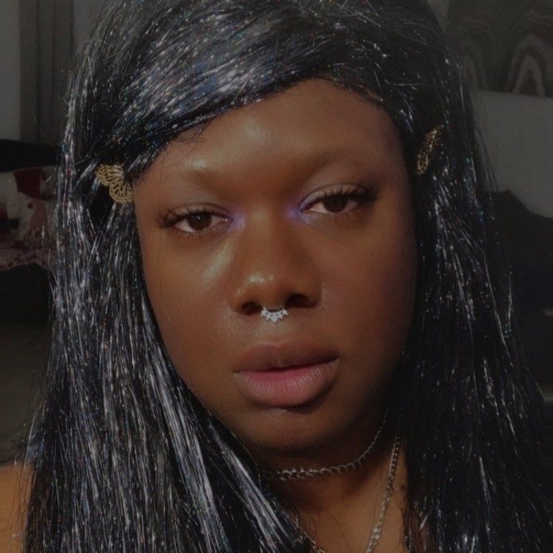 Julius Fulton (@julayleebee) | Snapchat Stories, Spotlight & Lenses