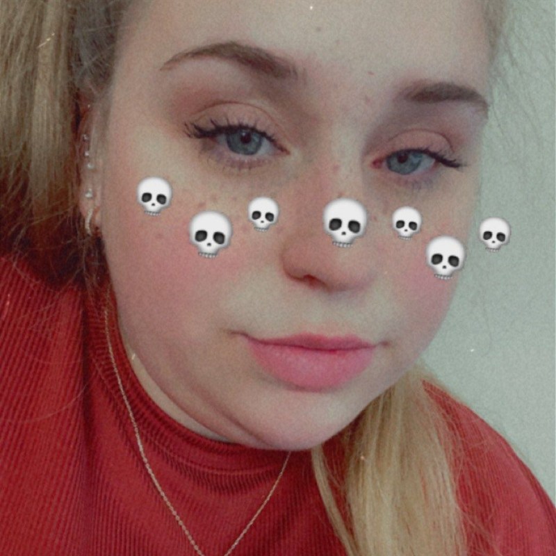 julia danielle (@juliadaniellek) | Snapchat Stories, Spotlight & Lenses