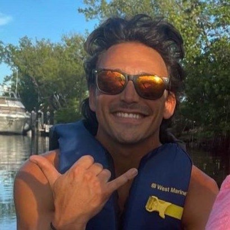 Julian Arnold (@julianmarnold) | Snapchat Stories, Spotlight & Lenses