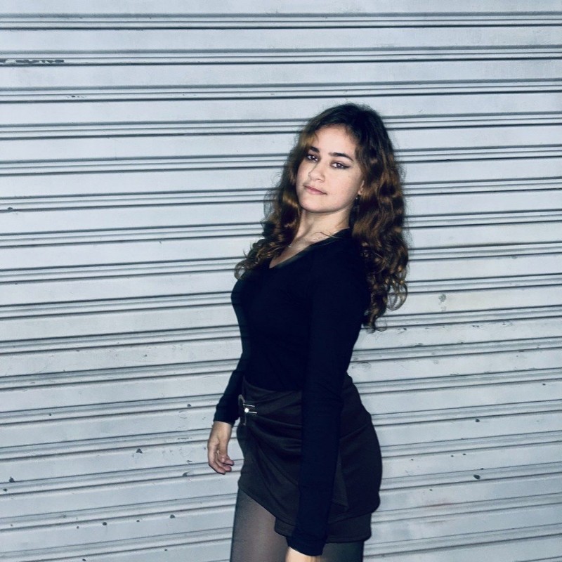 julia rangel (@juliaragl) | Snapchat Stories, Spotlight & Lenses