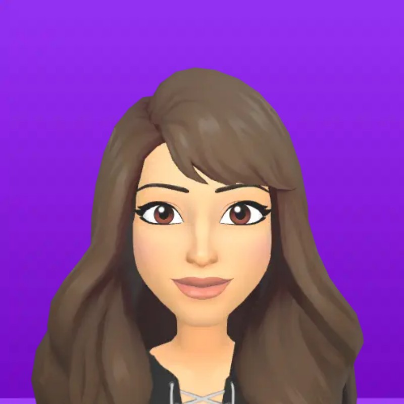 Julie Zapata (@julieslay2013) | Snapchat Stories, Spotlight & Lenses
