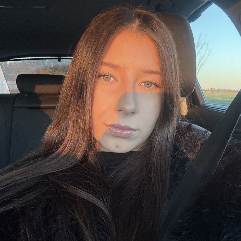 skubik (@julka.skubiq) | Snapchat Stories, Spotlight & Lenses