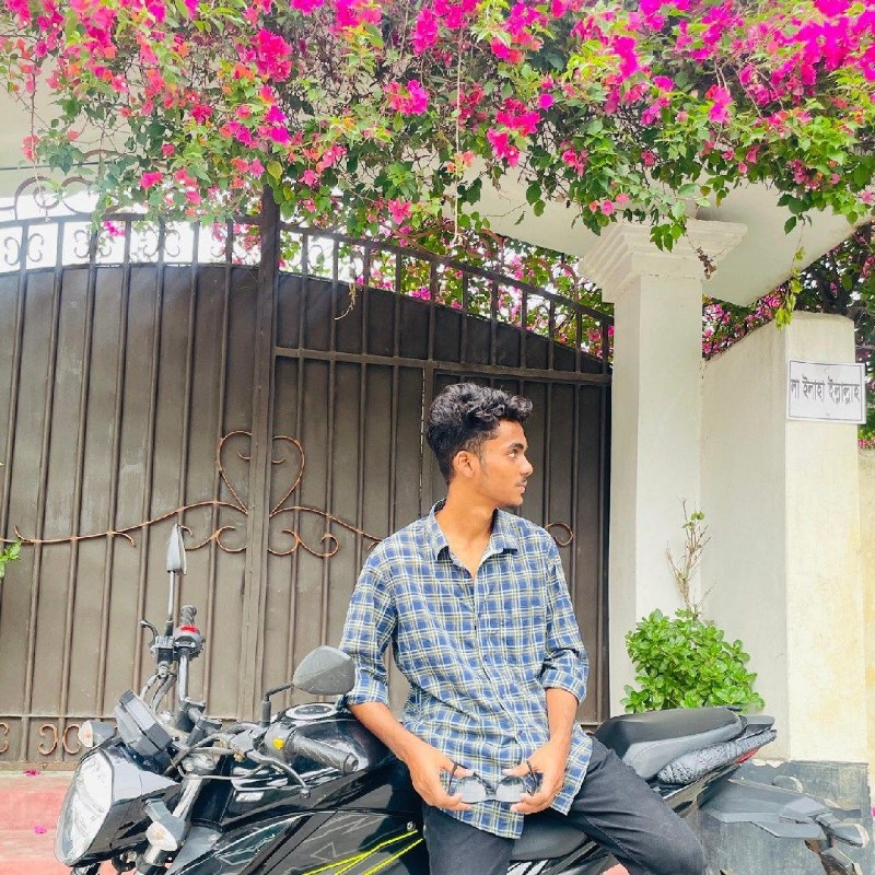 Junayed (@junayed_omor) | Snapchat Stories, Spotlight & Lenses