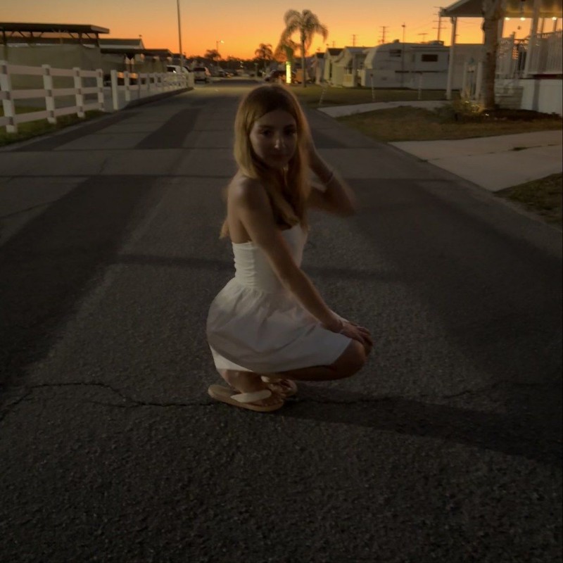 June🌎🤩 (@june_shortyyyy) | Snapchat Stories, Spotlight & Lenses