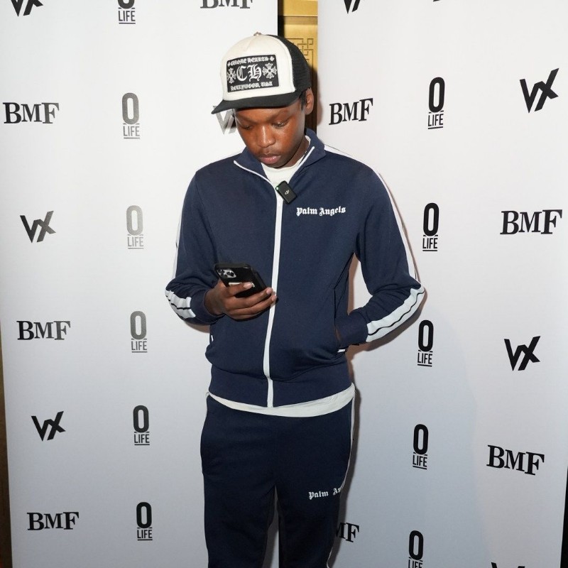 Camo (@justcamoinnit) | Snapchat Stories, Spotlight & Lenses