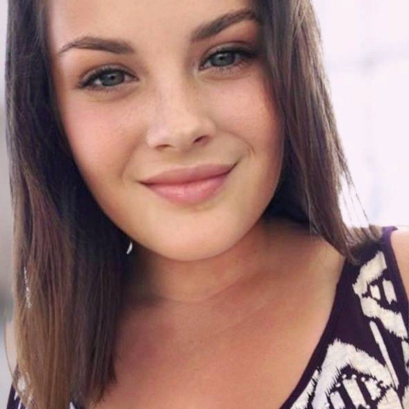 Justine ️ (@justinelawson14) | Snapchat Stories, Spotlight & Lenses