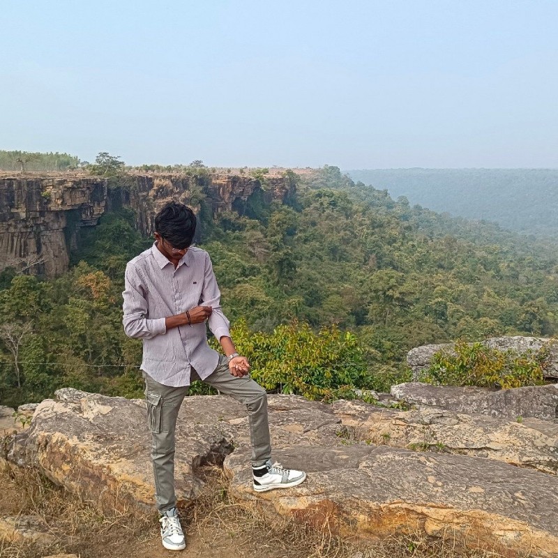 Jyothi swaroop Grandhi (@jyothiswaroopgr) | Snapchat Stories, Spotlight & Lenses