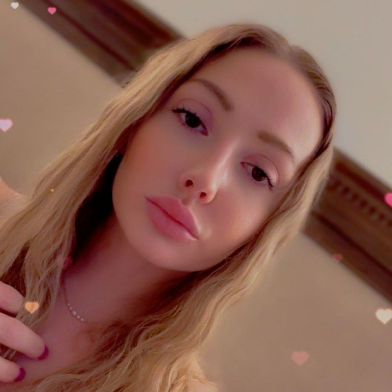 kaci (@kaciannesmith) | Snapchat Stories, Spotlight & Lenses