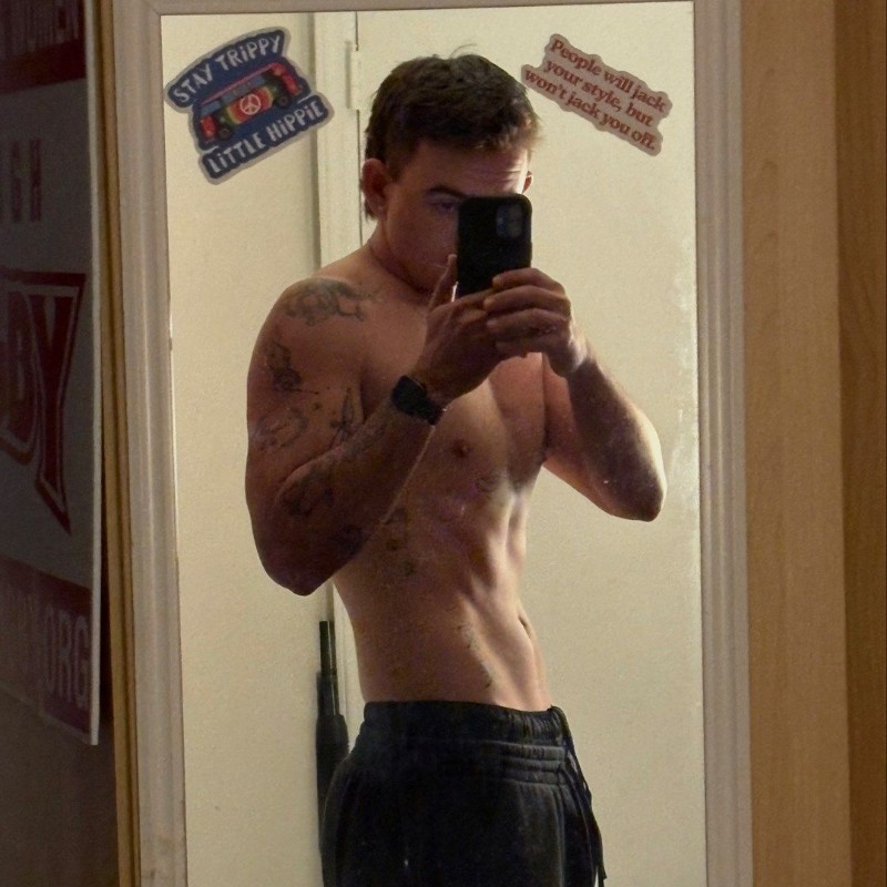 kai riddle (@kairiddle9) | Snapchat Stories, Spotlight & Lenses