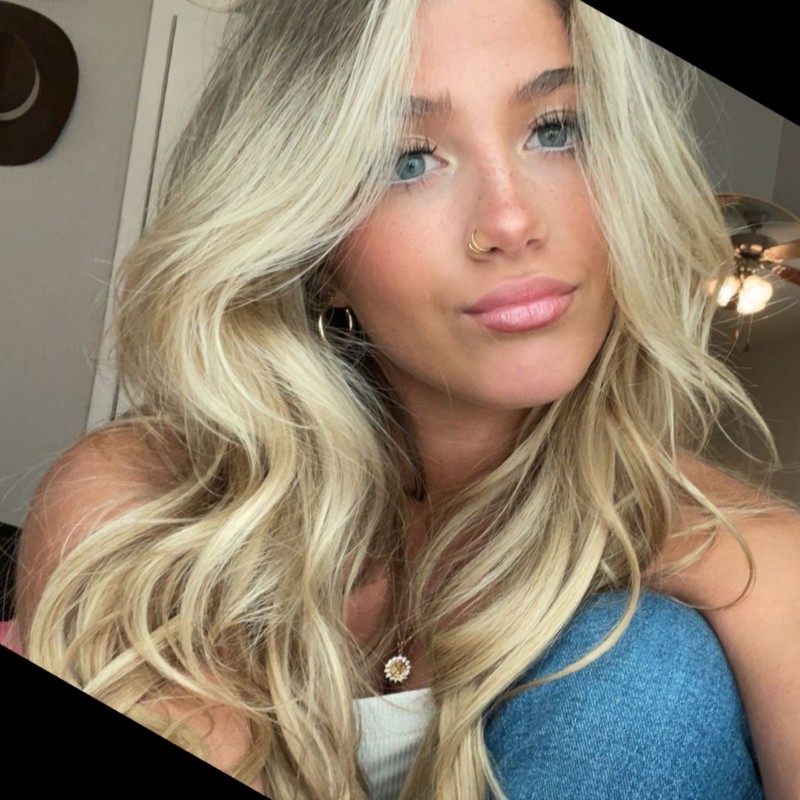 Kait (@kait-morgan) | Snapchat Stories, Spotlight & Lenses