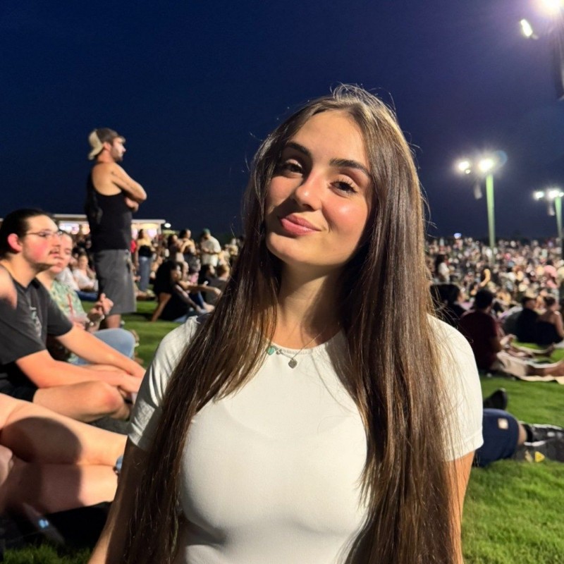 Kalie Leitzell (@kalie.leitzell) | Snapchat Stories, Spotlight & Lenses