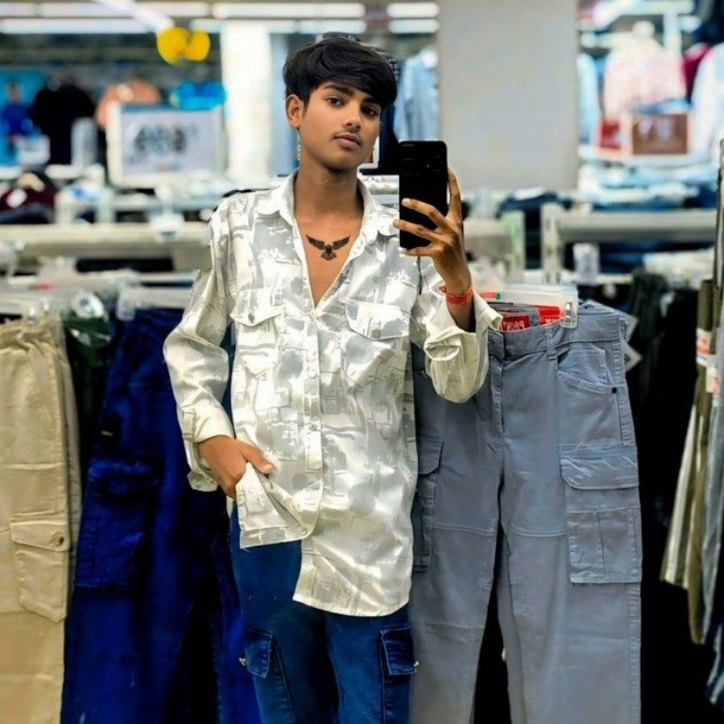 Vishal Paswan😎 (@kaminik231505) | Snapchat Stories, Spotlight & Lenses